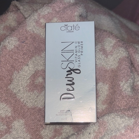 Ciate | Makeup | Ciate Dewy Skin Vitamin C Glass Glow Primer | Poshmark
